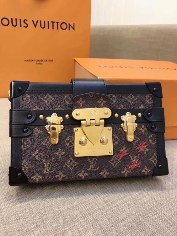 LOUIS VUITTON Petite Malle Canvas Small Size Brown Color Bag LV-1934-W ...